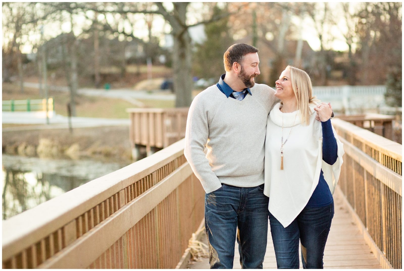 * Megan & Andrew * Springfield Illinois * Winter Engagement ...