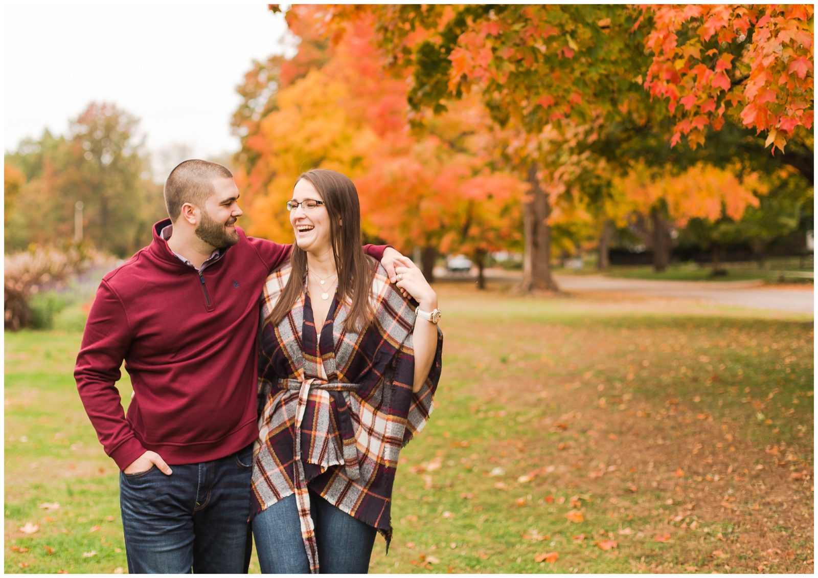 Izzy + Tyler | Centennial Park | Springfield Illinois | Fall Engagement ...