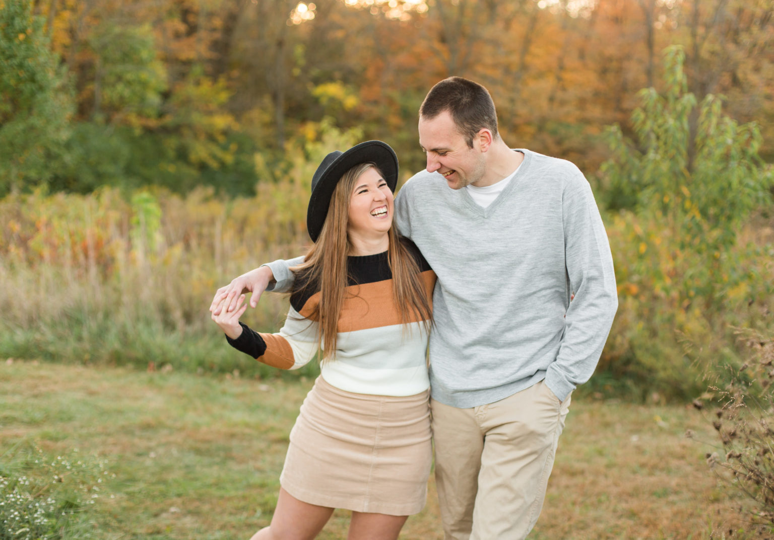 Mackenzie + Bryce | Springfield Illinois | Fall Engagement Photographer ...