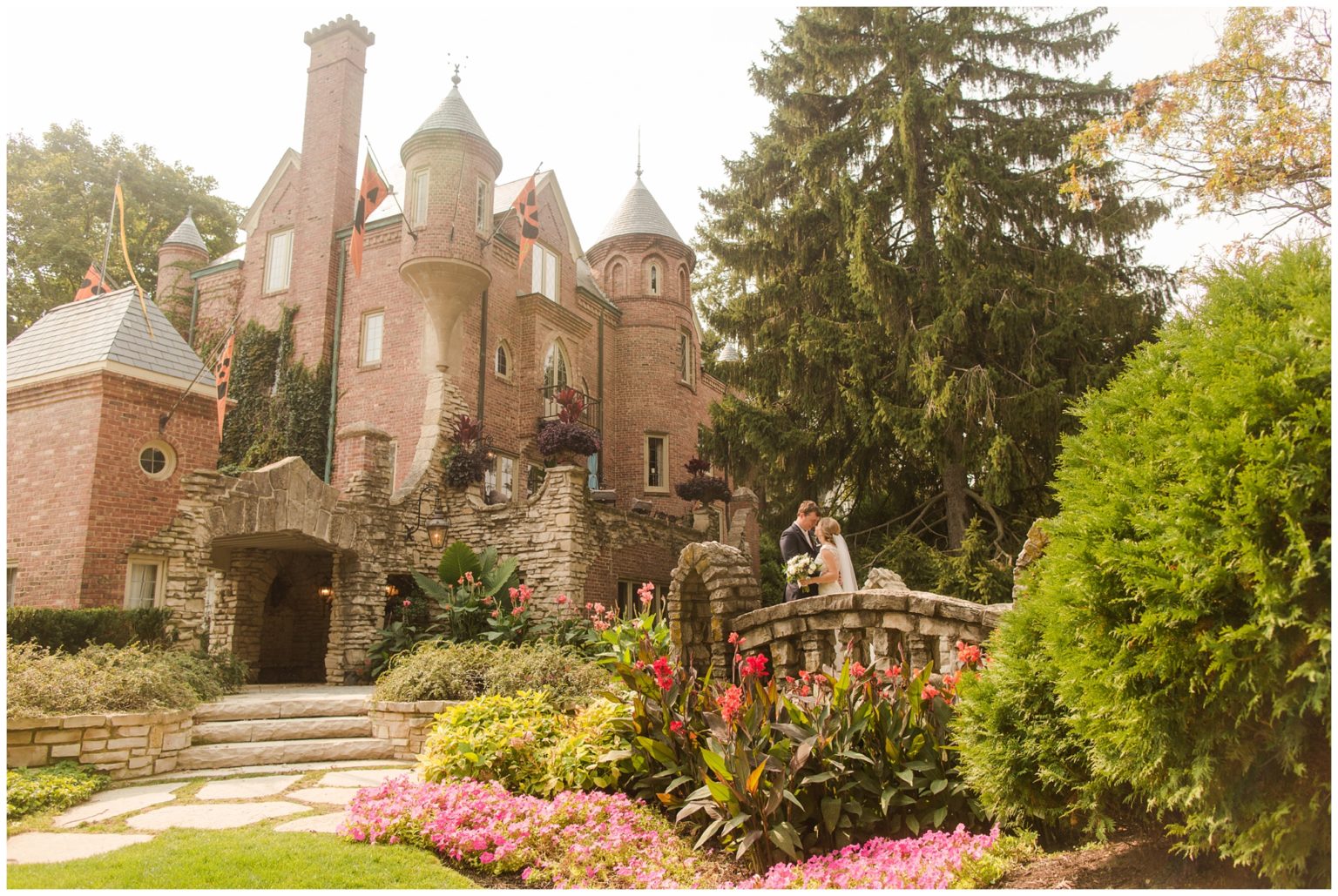 Brittany + Eric Wedding | Soderstrom Castle | Pekin Illinois | Wedding ...