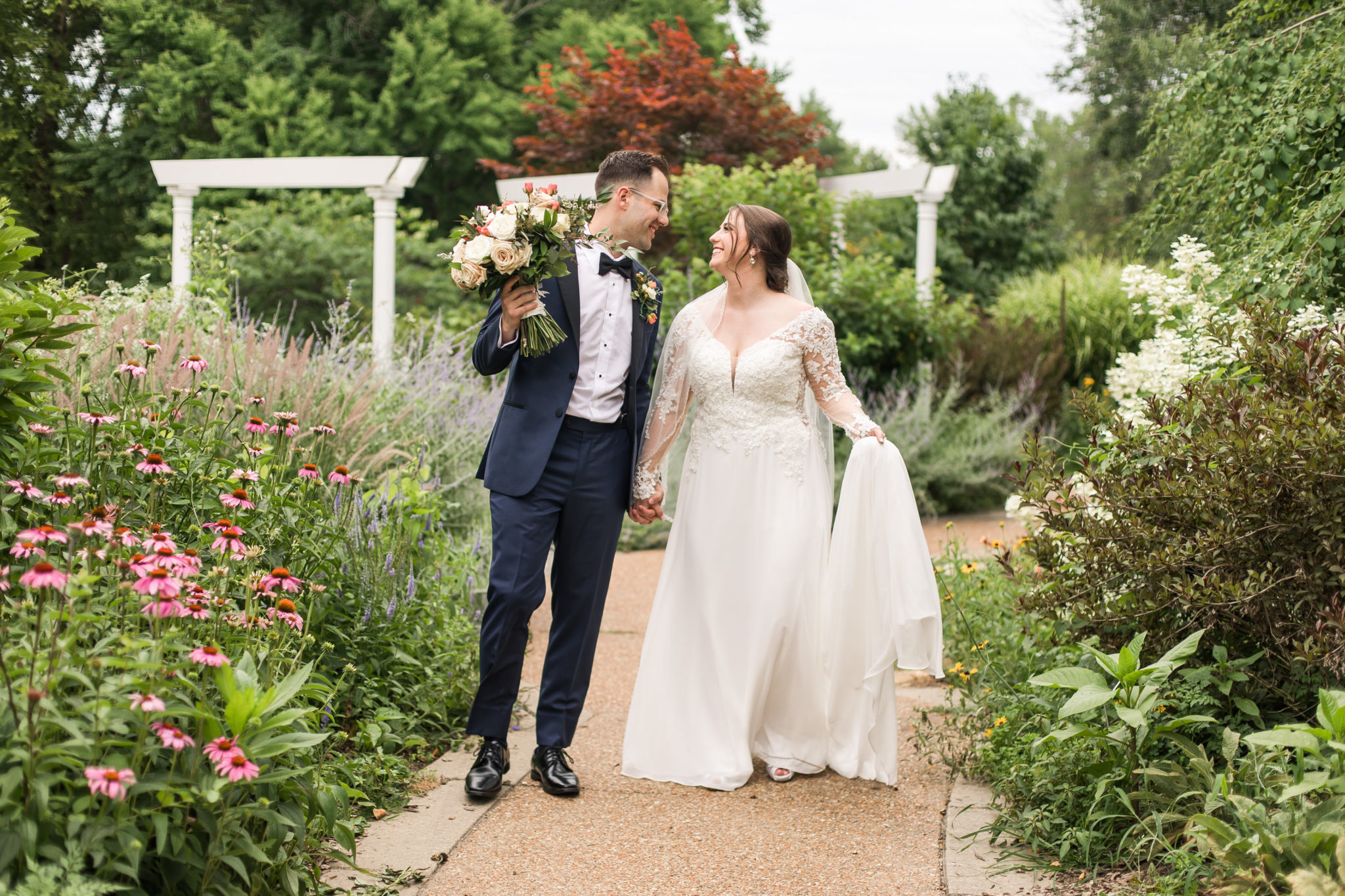 Kaylee & Tyler | Artisan's Building | Springfield, IL | Summer Wedding ...